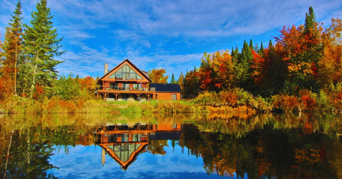 Renting a cottage in Quebec: TOP 10 Canadian cabins