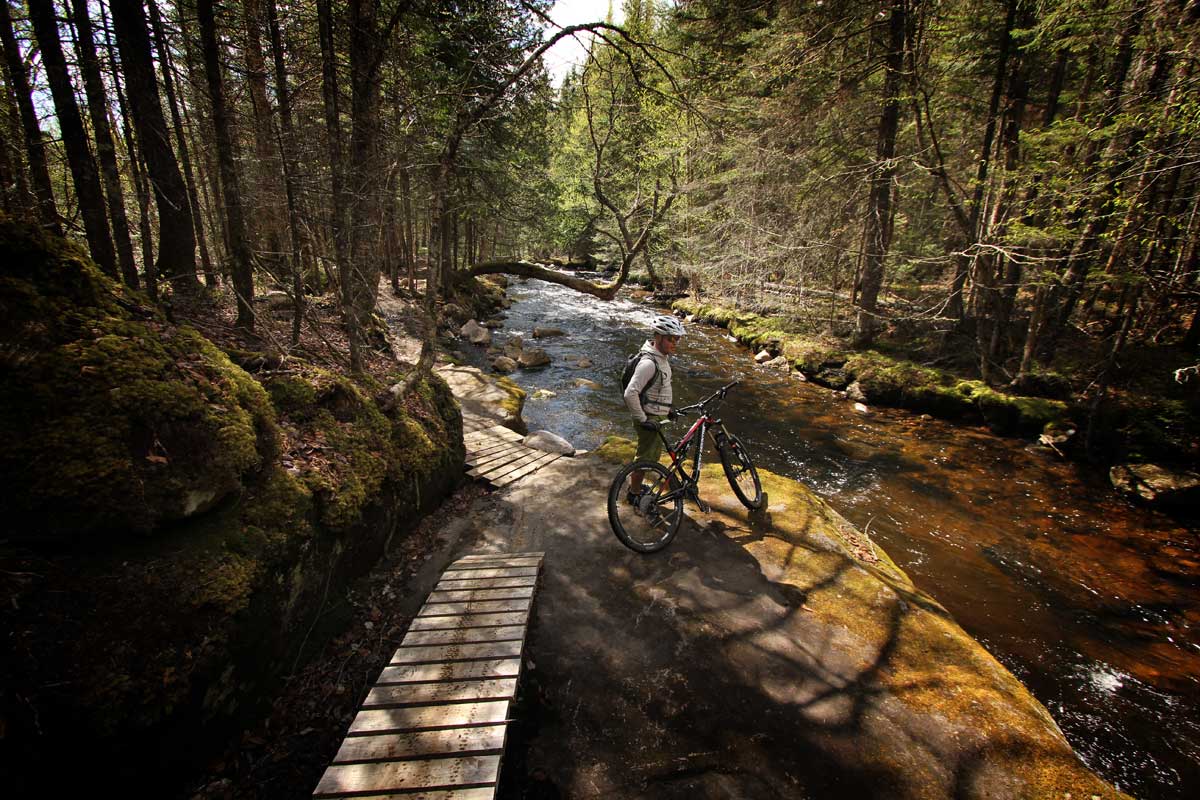 Mountain biking excursion - Saint-Raymond, Quebec, Canada