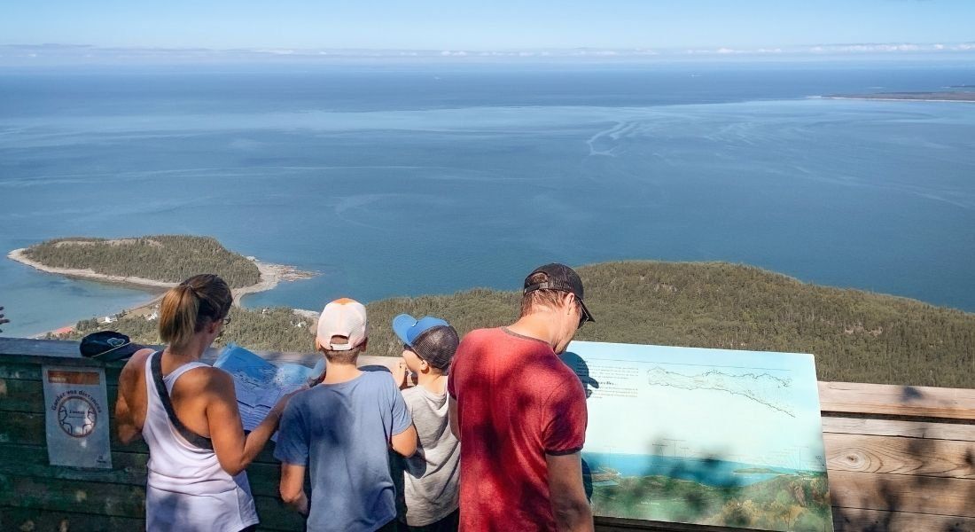 La randonnée du Pic Champlain (Parc du Bic) | Authentik Canada