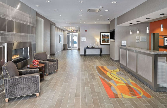 Hampton Inn by Hilton Calgary Airport : Photos et avis
