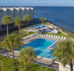 Sailport Waterfront Suites - Tampa : Price, photos and reviews