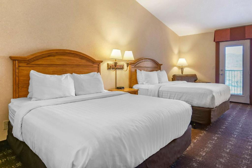 Kathryn Riverfront Inn - Seaside : Rates, photos and reviews